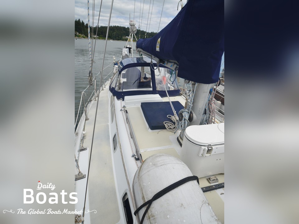 1977 Ericson 39B for sale. View price, photos and Buy 1977 Ericson 39B ...