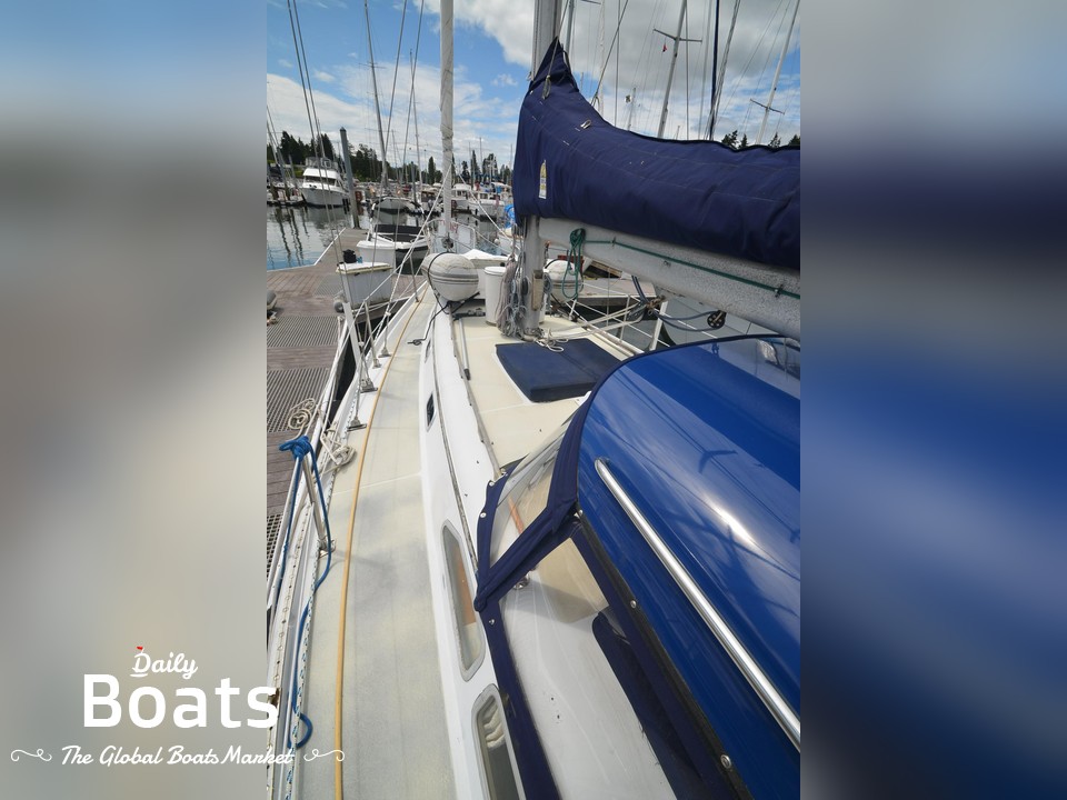 1977 Ericson 39B for sale. View price, photos and Buy 1977 Ericson 39B ...