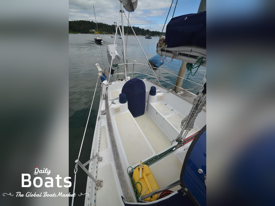 1977 Ericson 39B for sale. View price, photos and Buy 1977 Ericson 39B ...