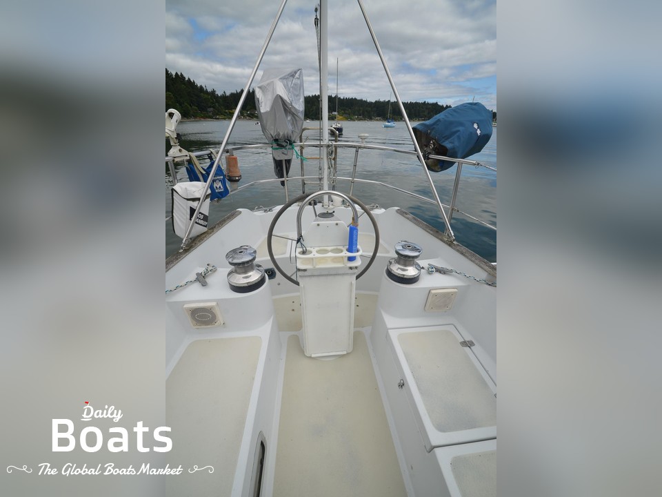 1977 Ericson 39B for sale. View price, photos and Buy 1977 Ericson 39B ...