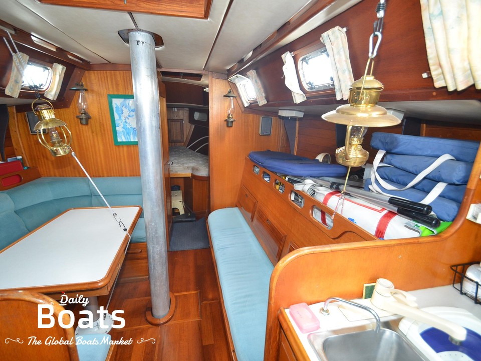 1977 Ericson 39B for sale. View price, photos and Buy 1977 Ericson 39B ...