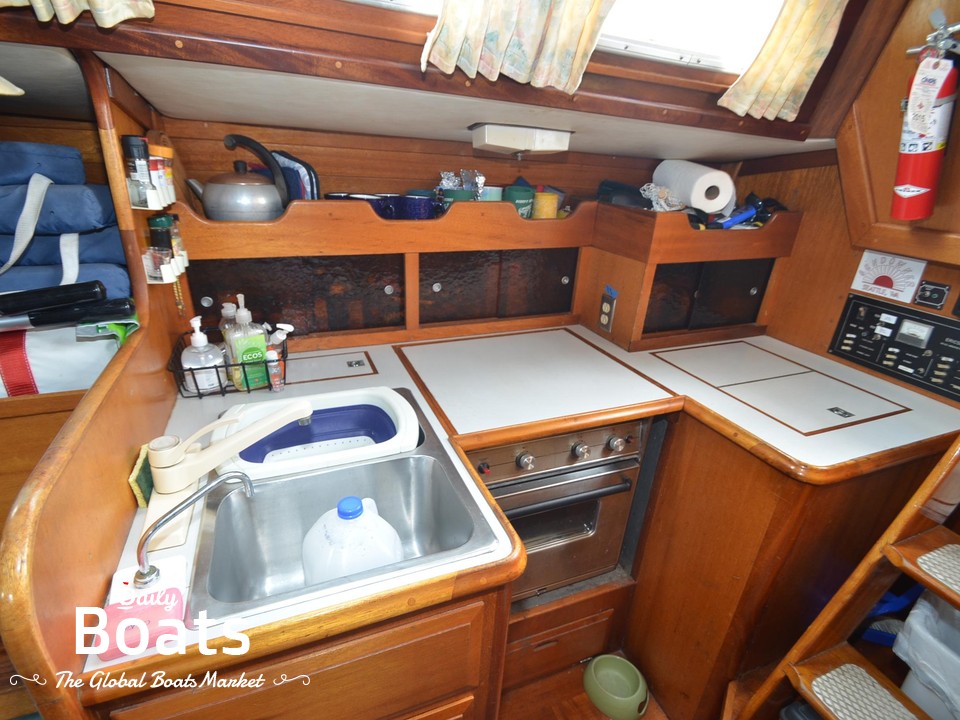 1977 Ericson 39B for sale. View price, photos and Buy 1977 Ericson 39B ...