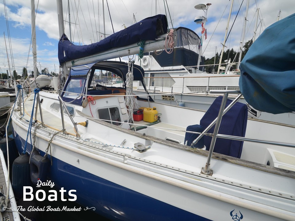 1977 Ericson 39B for sale. View price, photos and Buy 1977 Ericson 39B ...