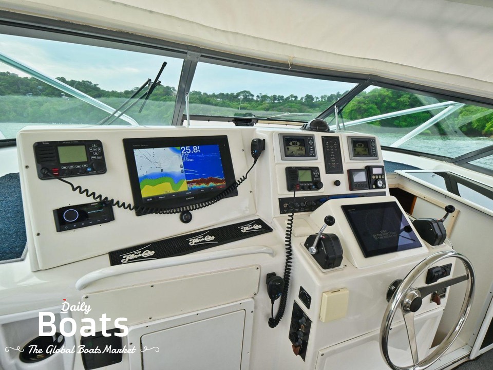 1997 Viking 43 Express for sale. View price, photos and Buy 1997 Viking ...