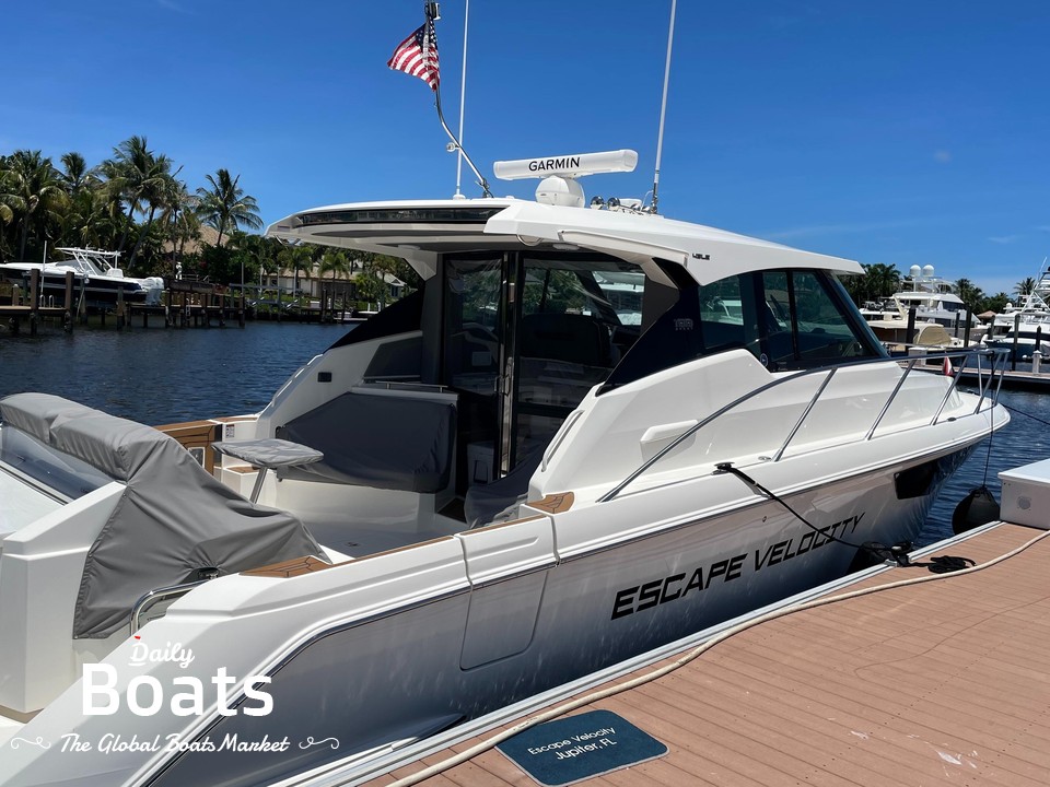 2021 Tiara Sport 43 Le for sale. View price, photos and Buy 2021 Tiara ...