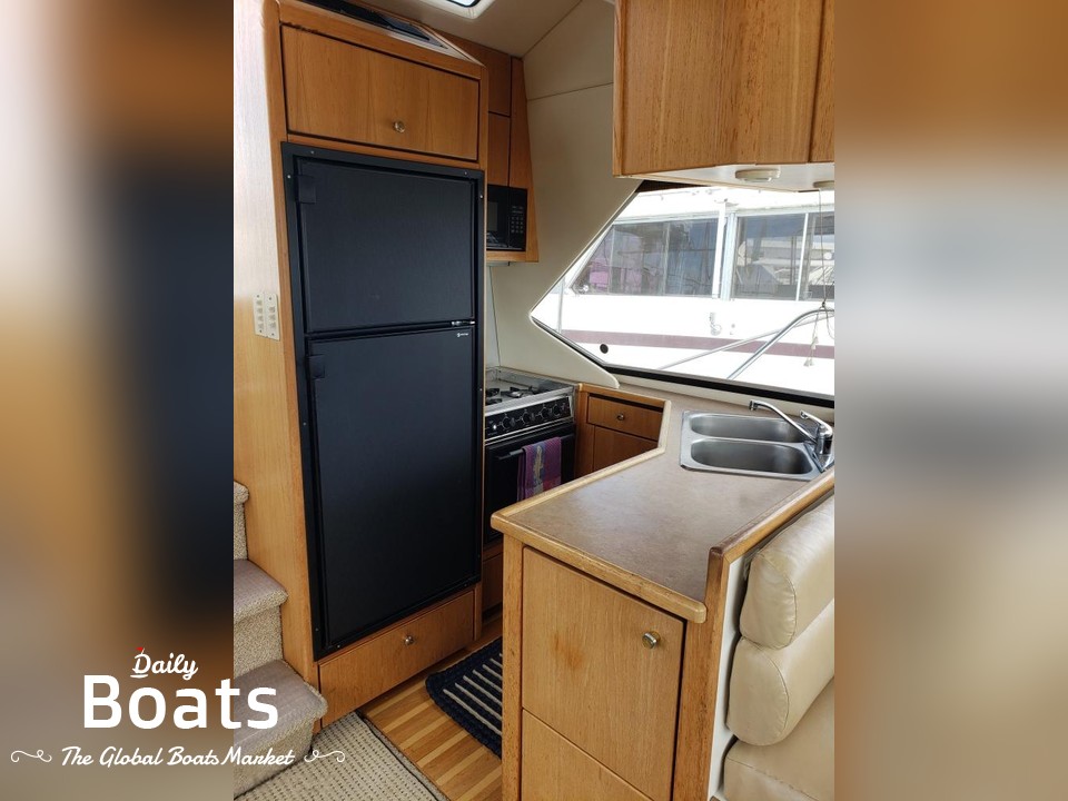 2000 Bayliner 4087 Aft Cabin Motoryacht for sale. View price, photos ...