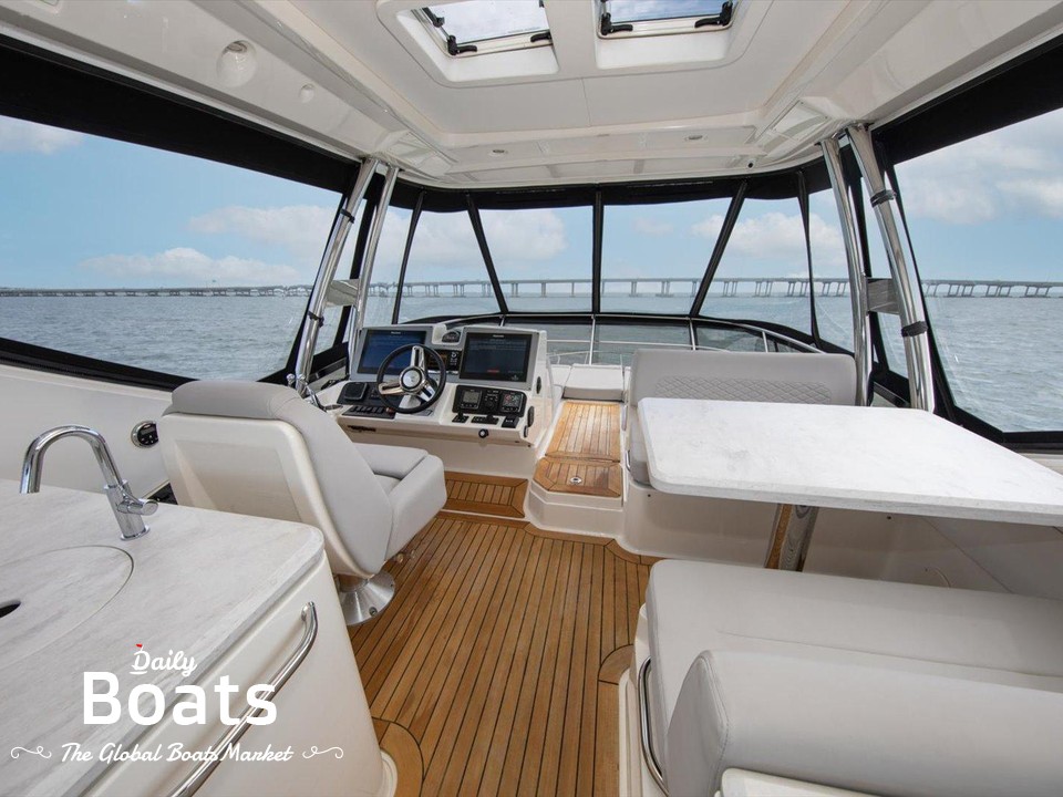 2017 Sea Ray 590 Flybridge for sale. View price, photos and Buy 2017 ...