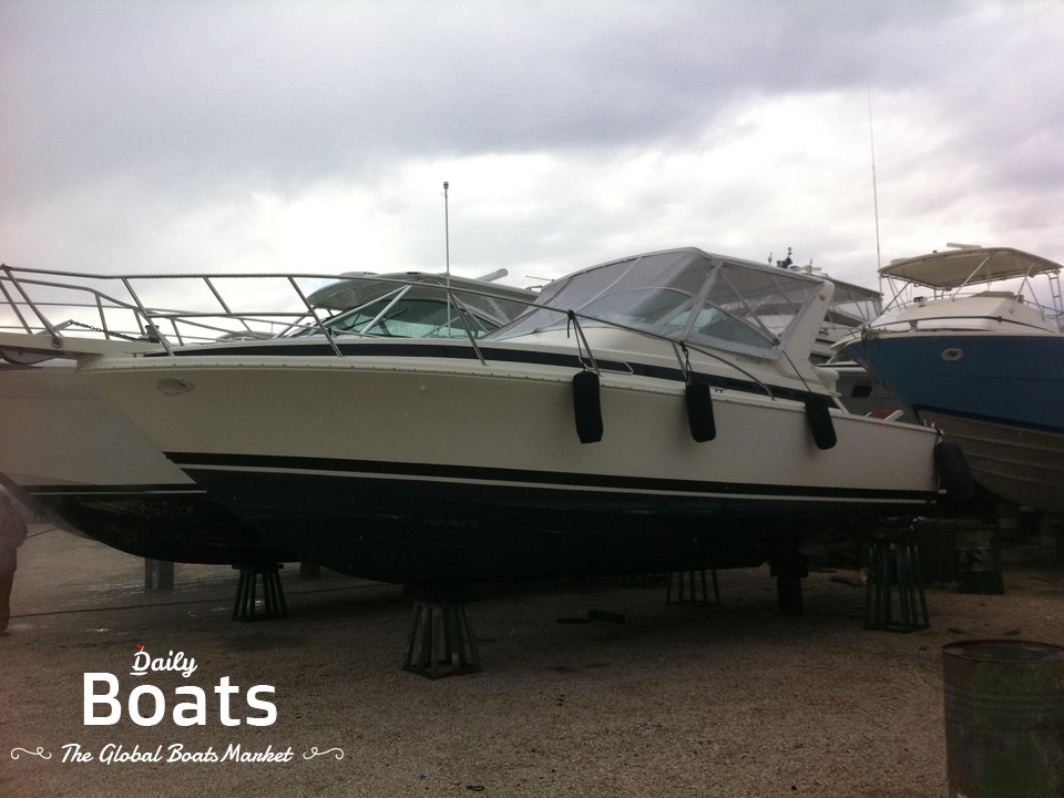 1994 Bertram 30 Moppie for sale. View price, photos and Buy 1994 ...