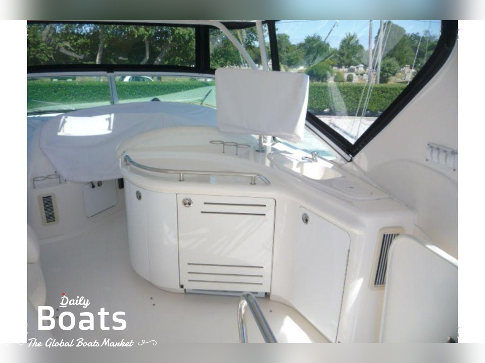 2001 Sea Ray 540 Cockpit Motor Yacht for sale. View price, photos and ...