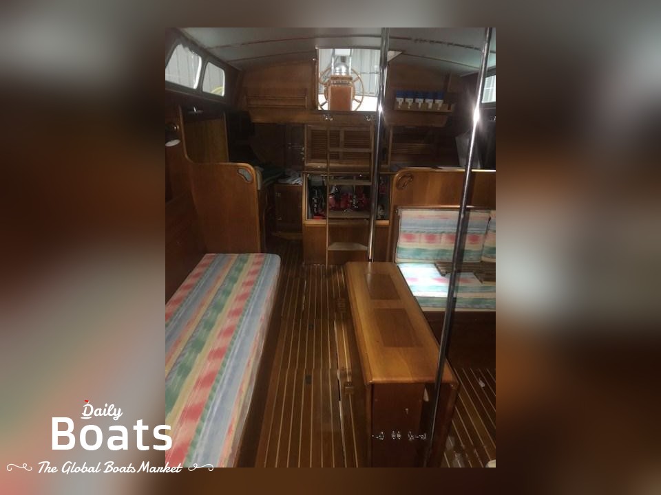 1988 Hinckley Sw42 Stoway Sloop for sale. View price, photos and Buy ...