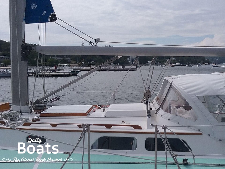 1988 Hinckley Sw42 Stoway Sloop for sale. View price, photos and Buy ...