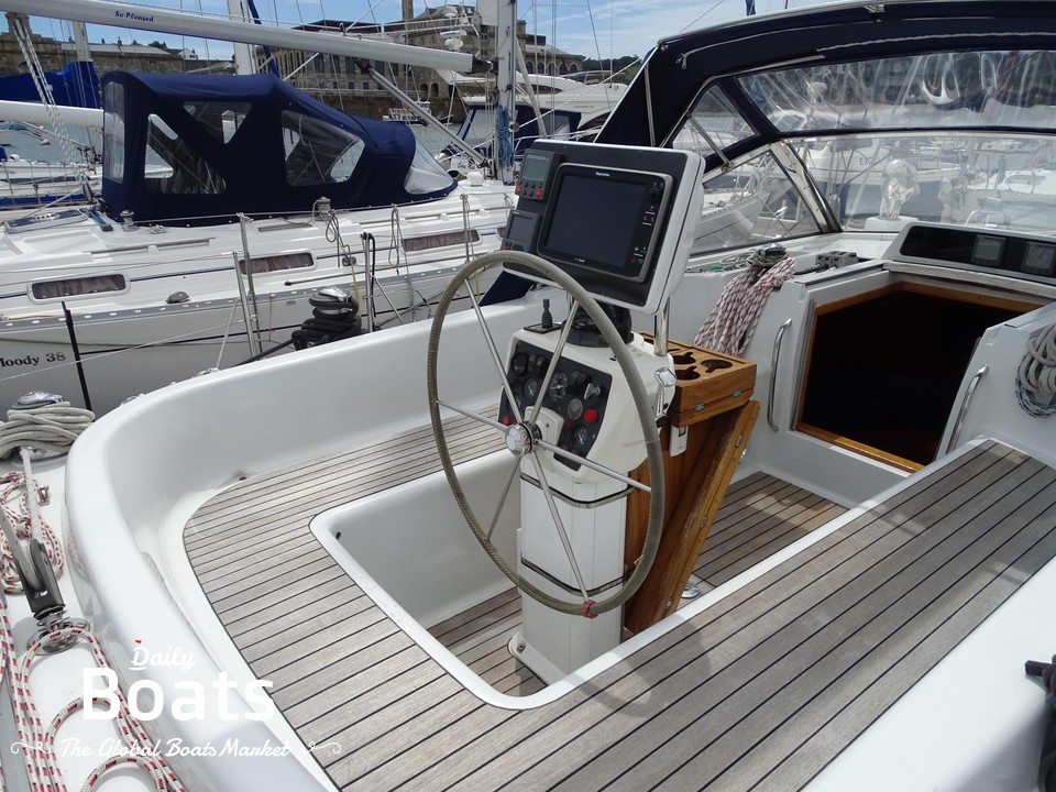 2002 Moody 47 for sale. View price, photos and Buy 2002 Moody 47 #345269