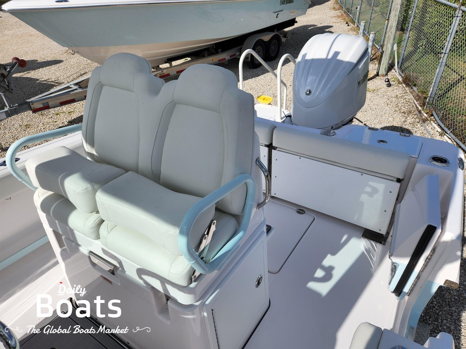 2022 Everglades 235Cc for sale. View price, photos and Buy 2022 ...