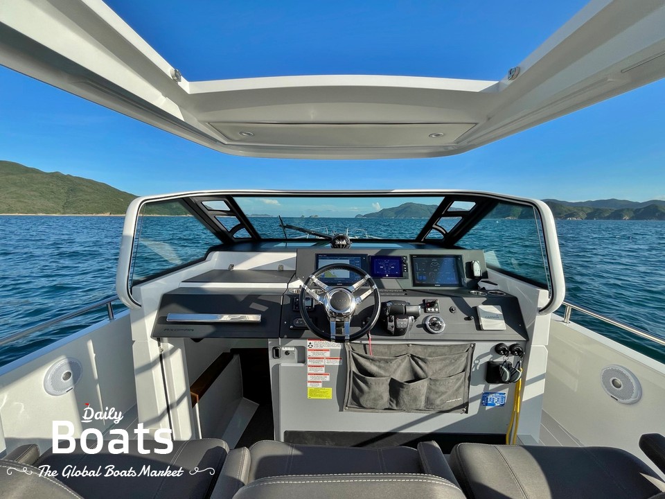 2017 Axopar 37 Sun Top for sale. View price, photos and Buy 2017 Axopar ...