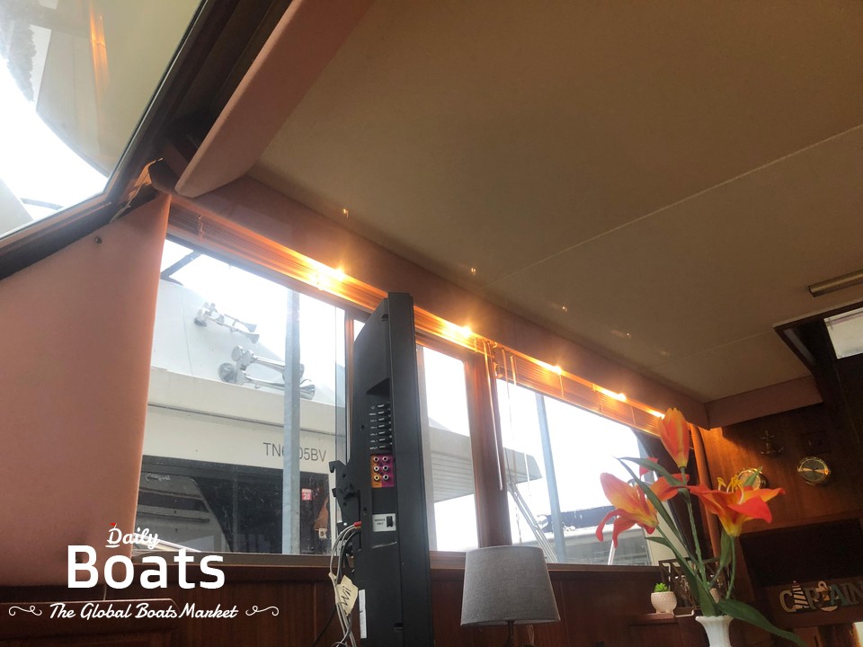 1984 Uniflite 42 Double Cabin Fb for sale. View price, photos and Buy ...