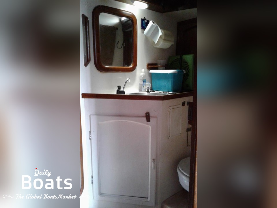 1991 Adams Yacht 35 for sale. View price, photos and Buy 1991 Adams ...