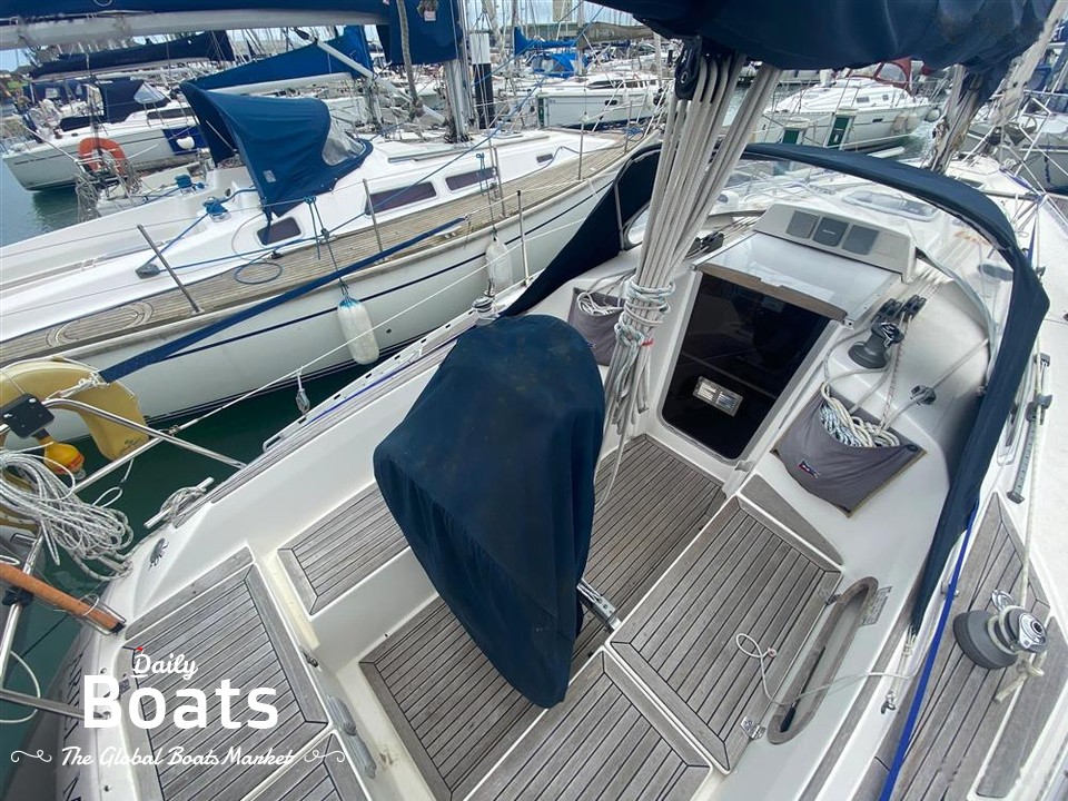 2000 Maxi Yachts 1000 for sale. View price, photos and Buy 2000 Maxi ...