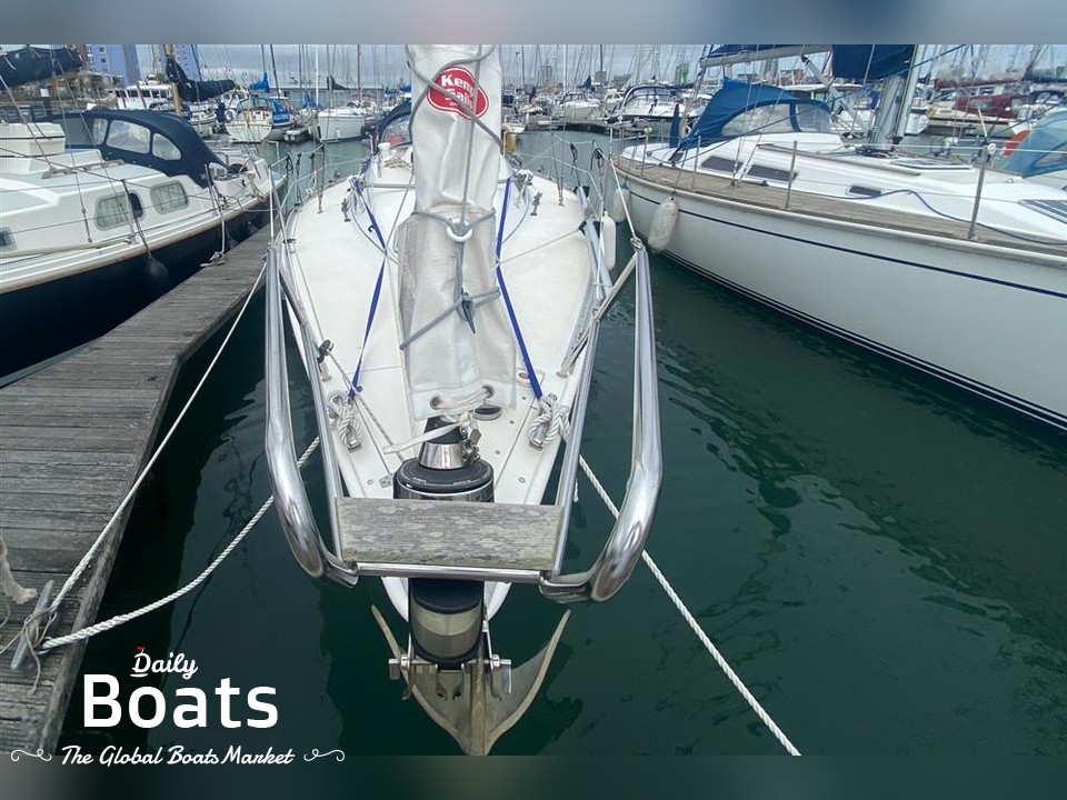 2000 Maxi Yachts 1000 for sale. View price, photos and Buy 2000 Maxi ...