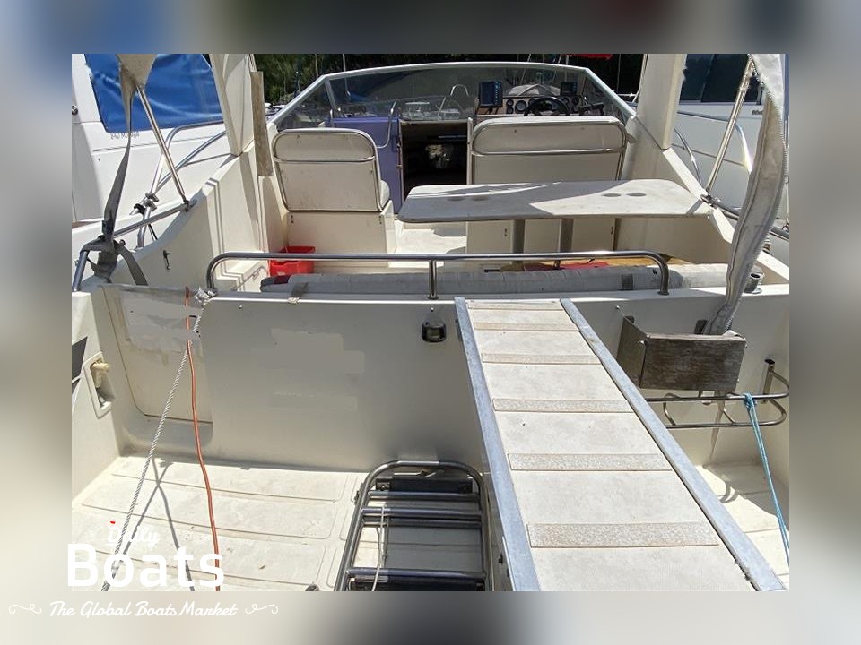 1990 Princess Riviera 266 for sale. View price, photos and Buy 1990 ...