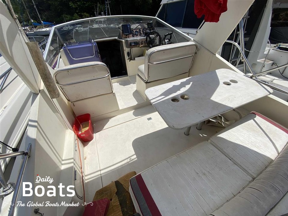 1990 Princess Riviera 266 for sale. View price, photos and Buy 1990 ...