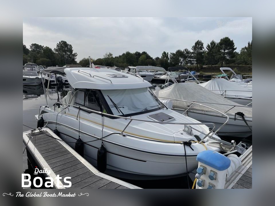 2018 Bénéteau Boats Antares 6 Hb for sale. View price, photos and Buy ...