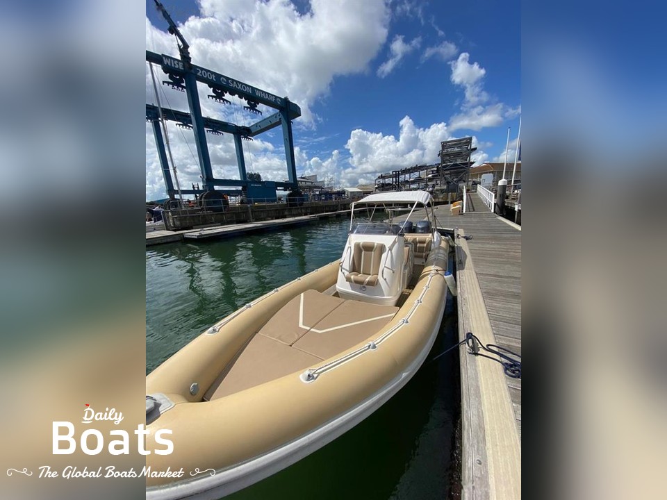 2013 Cobra Ribs 9.5M for sale. View price, photos and Buy 2013 Cobra ...