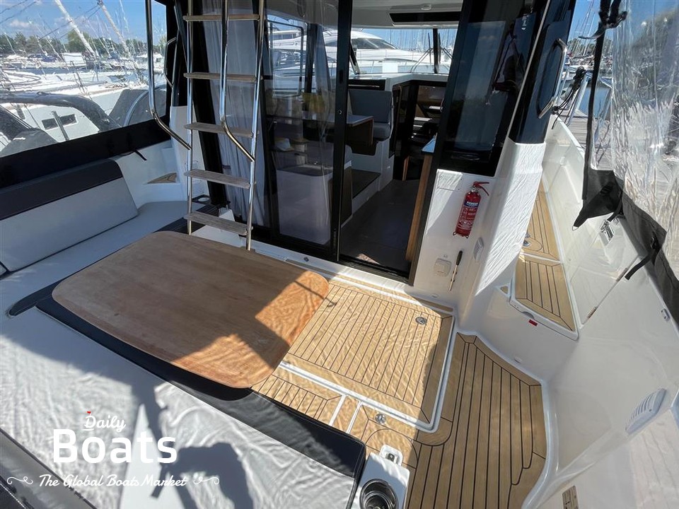 2020 Jeanneau Merry Fisher 1095 Fly for sale. View price, photos and ...