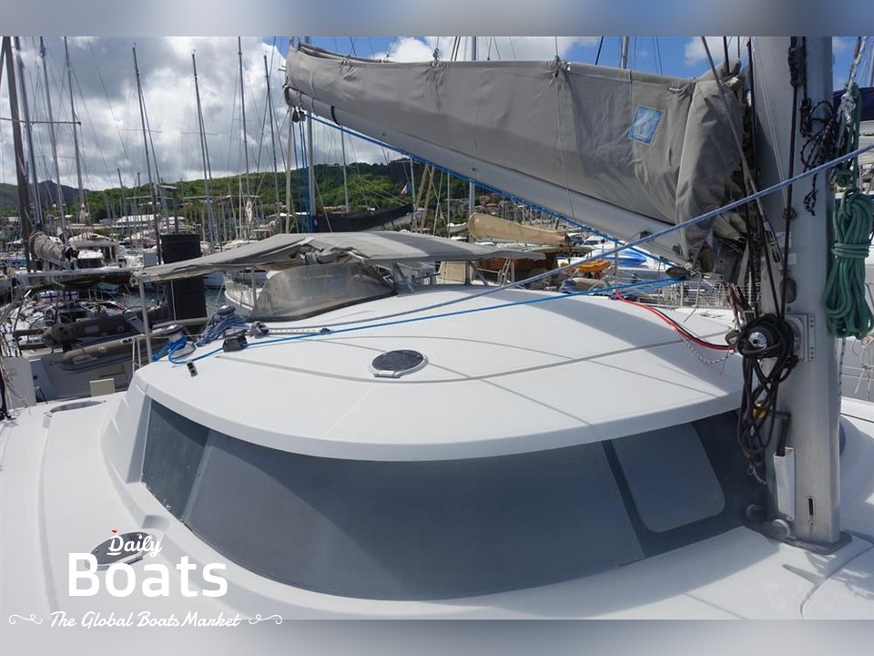 2004 Fountaine Pajot Belize 43 for sale. View price, photos and Buy ...