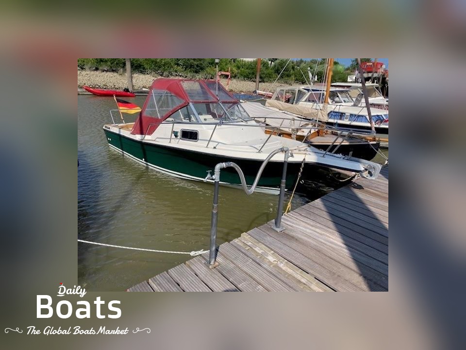 1993 Celebrity 2300 Fish Hawk for sale. View price, photos and Buy 1993 ...