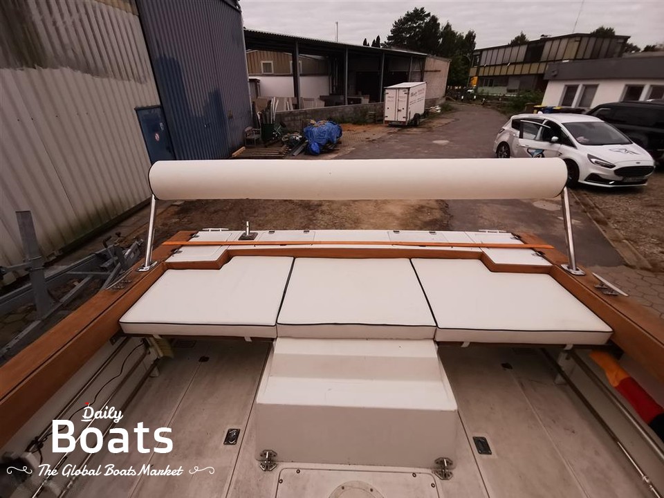 1993 Celebrity 2300 Fish Hawk for sale. View price, photos and Buy 1993 ...