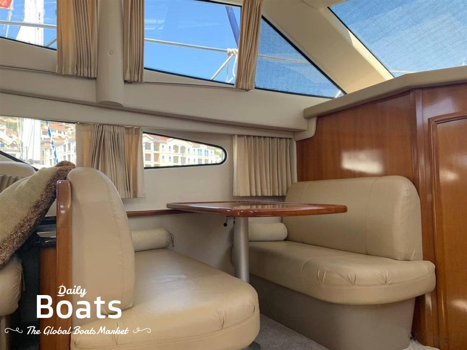 2005 Carver Yachts 41 Cockpit Motor for sale. View price, photos and ...