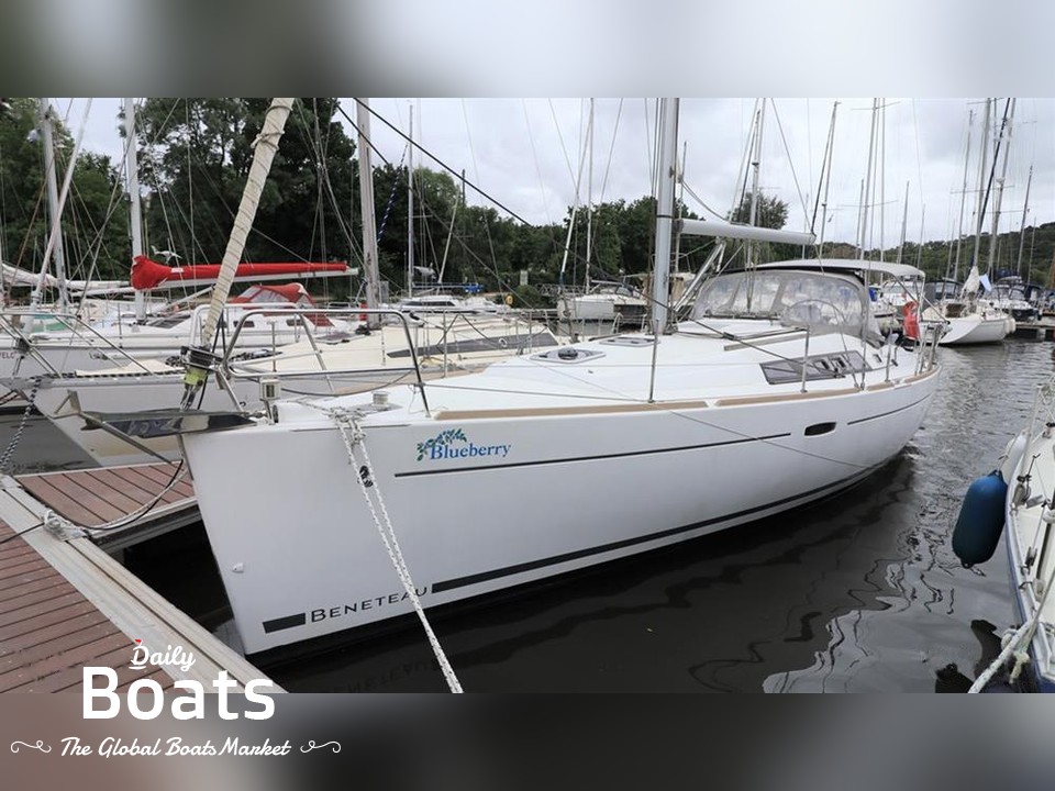 2013 Bénéteau Boats Oceanis 37 for sale. View price, photos and Buy ...
