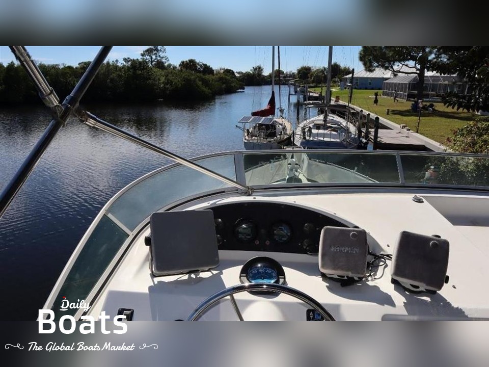 1999 Bayliner Boats 3988 Command Bridge Motor Yacht for sale. View ...