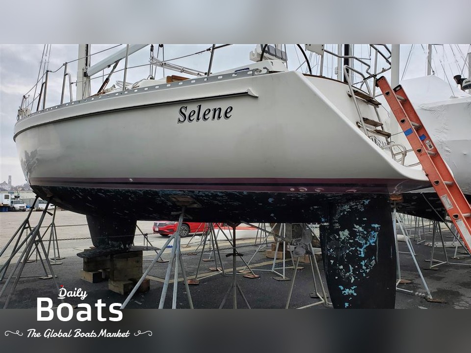 1992 Freedom 38 for sale. View price, photos and Buy 1992 Freedom 38 ...