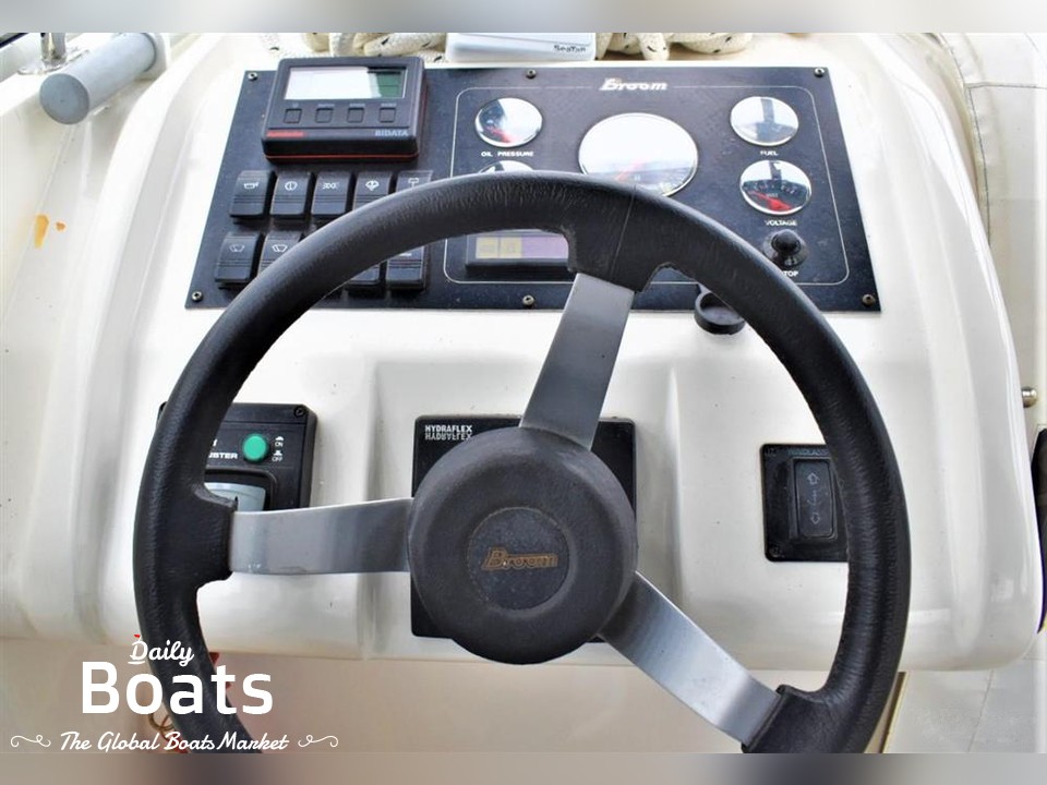 2000 Broom Ocean 29 for sale. View price, photos and Buy 2000 Broom ...