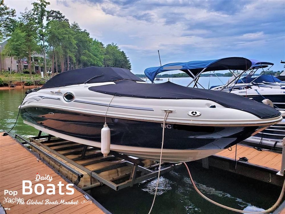 2005 Sea Ray Boats 240 Sundeck for sale. View price, photos and Buy ...