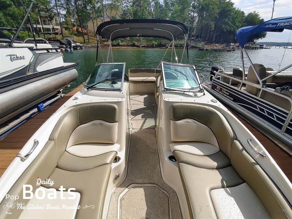 2005 Sea Ray Boats 240 Sundeck for sale. View price, photos and Buy ...