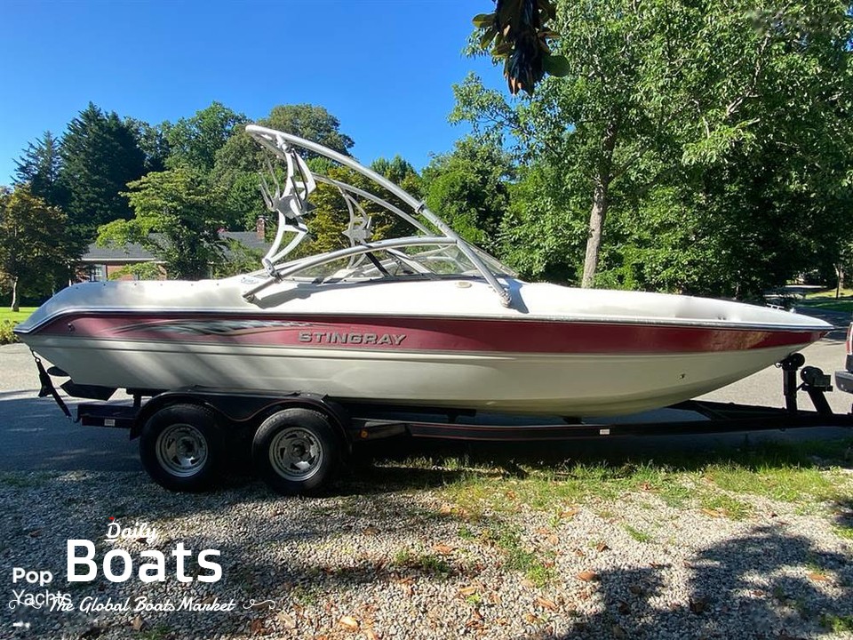 2004 Stingray 230 for sale. View price, photos and Buy 2004 Stingray ...