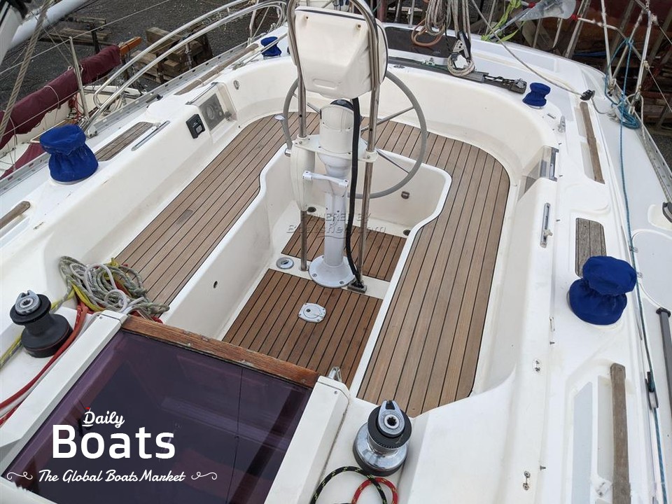 1995 Moody 38 Cc for sale. View price, photos and Buy 1995 Moody 38 Cc ...