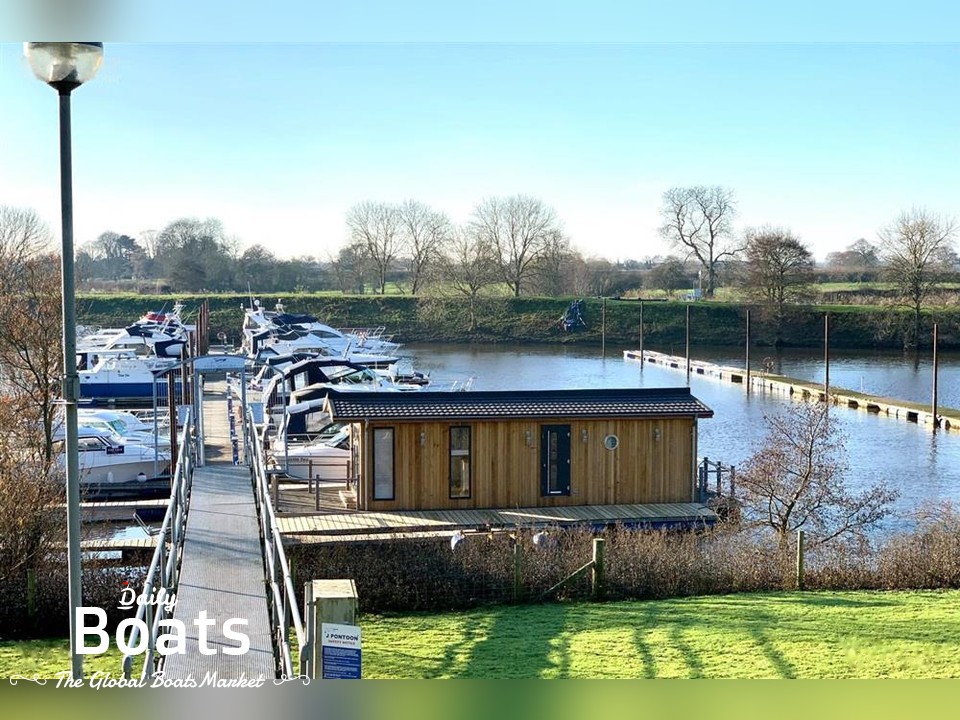 2022 Houseboat Floating Lodge To Rent for sale. View price, photos and ...