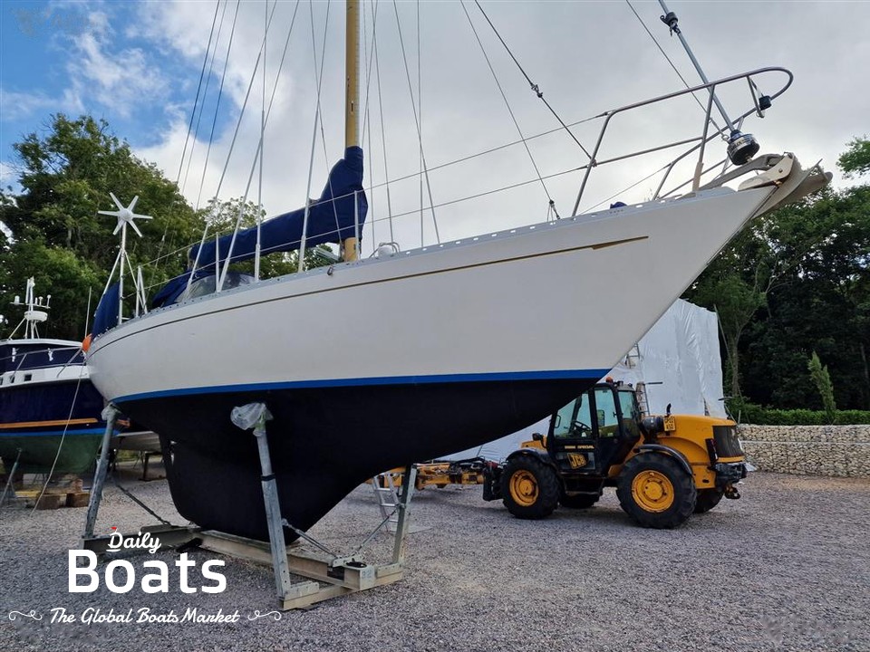 1988 Rustler 36 for sale. View price, photos and Buy 1988 Rustler 36 ...