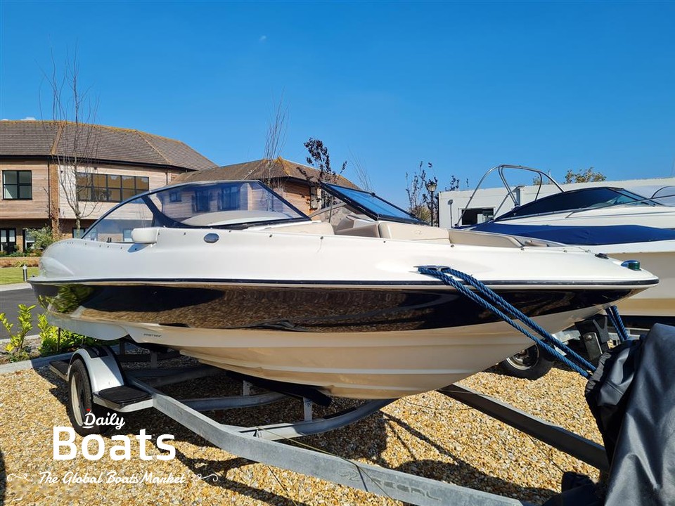 2002 Regal Boats 1800 Bow Rider for sale. View price, photos and Buy ...