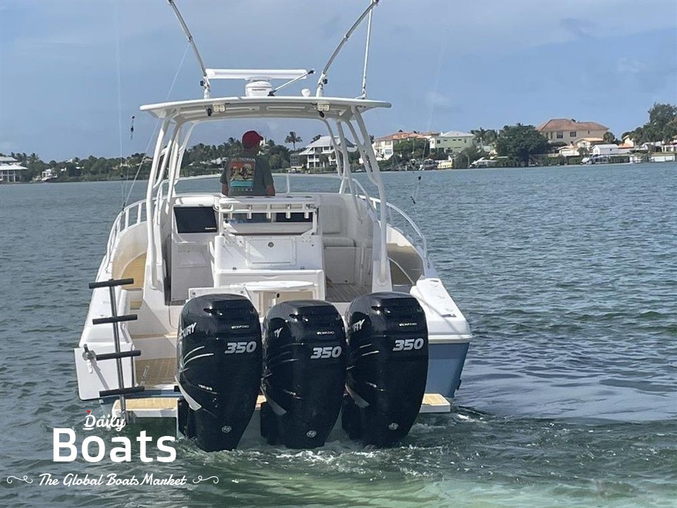 2013 Intrepid Powerboats 390 Evolution for sale. View price, photos and ...