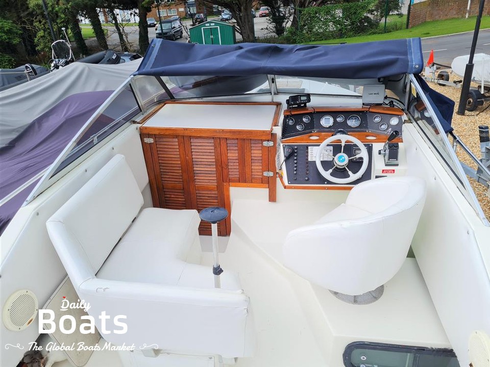 1989 Invader 240 for sale. View price, photos and Buy 1989 Invader 240 ...