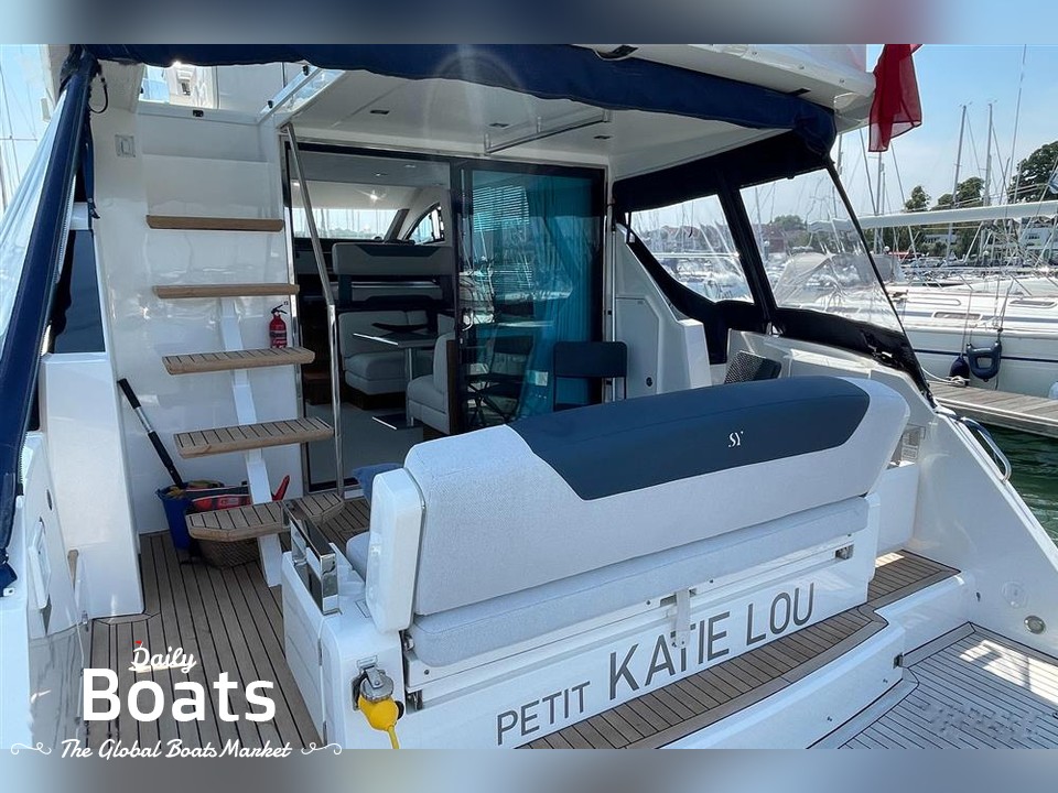 2012 Fairline Squadron 42 for sale. View price, photos and Buy 2012 ...