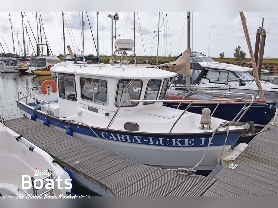 1995 Hardy Motor Boats 24 Fishing for sale. View price, photos and Buy ...