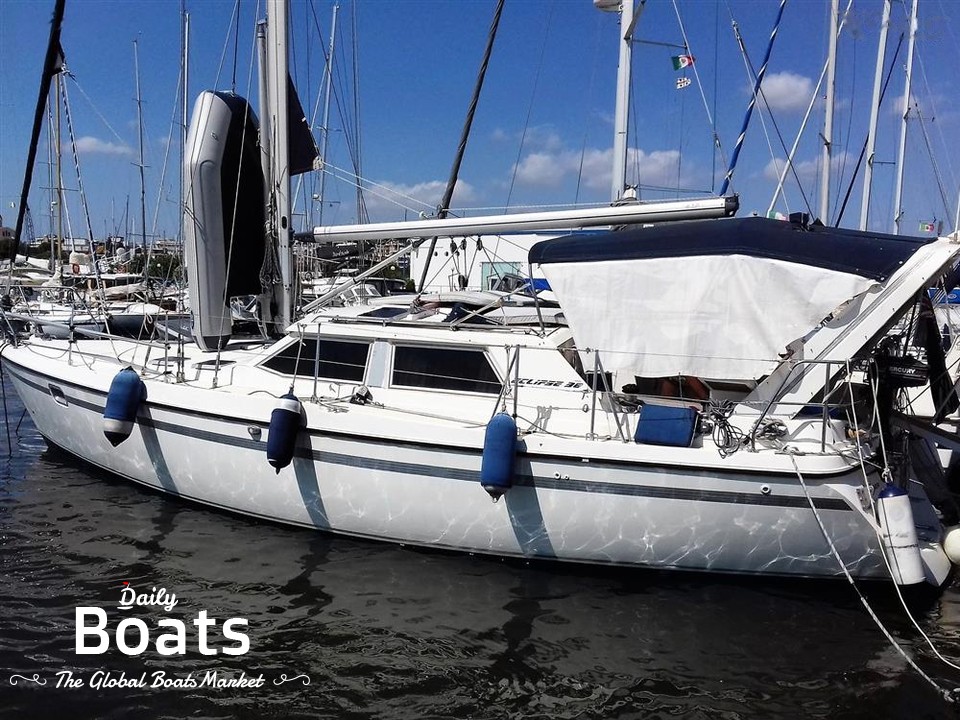 1991 Moody Eclipse 38 for sale. View price, photos and Buy 1991 Moody ...