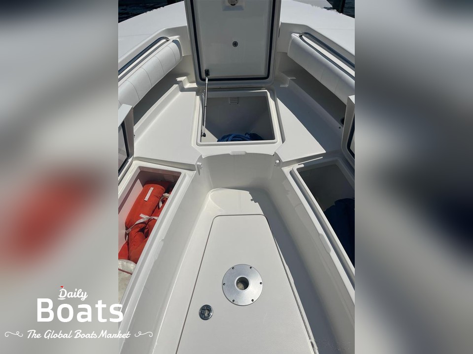 2012 Regulator Marine 28 for sale. View price, photos and Buy 2012 ...