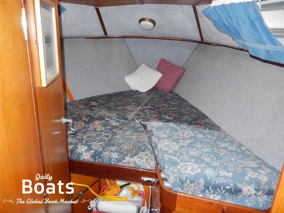 1988 David Hillyard Moonfleet 36 for sale. View price, photos and Buy ...