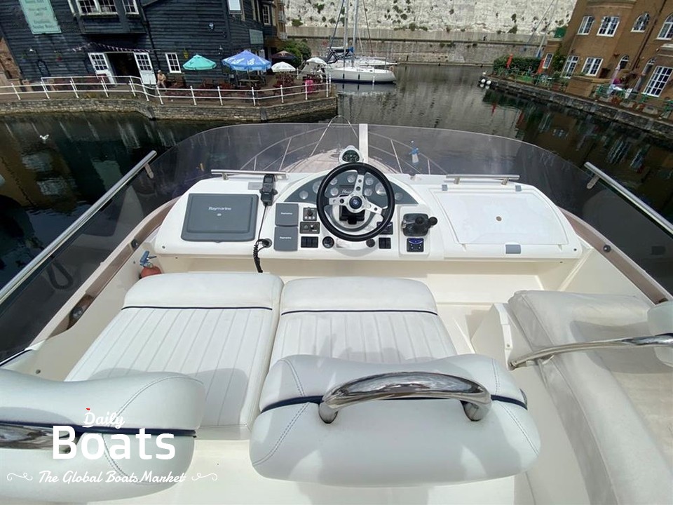 2006 Fairline Phantom 40 for sale. View price, photos and Buy 2006 ...